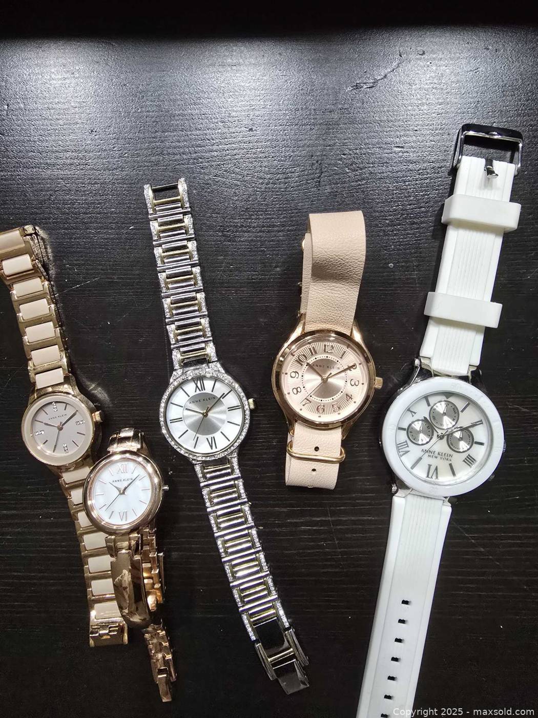 Anne Klein women’s fashion display watches | Maxsold