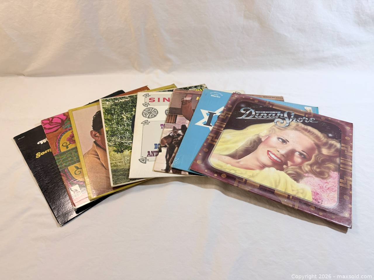 Innovative Technology turntable and fifteen 12-inch LP records | Maxsold