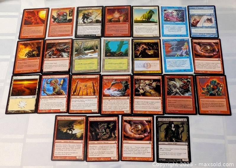Magic: The Gathering 25-Card Mixed Lot | Maxsold