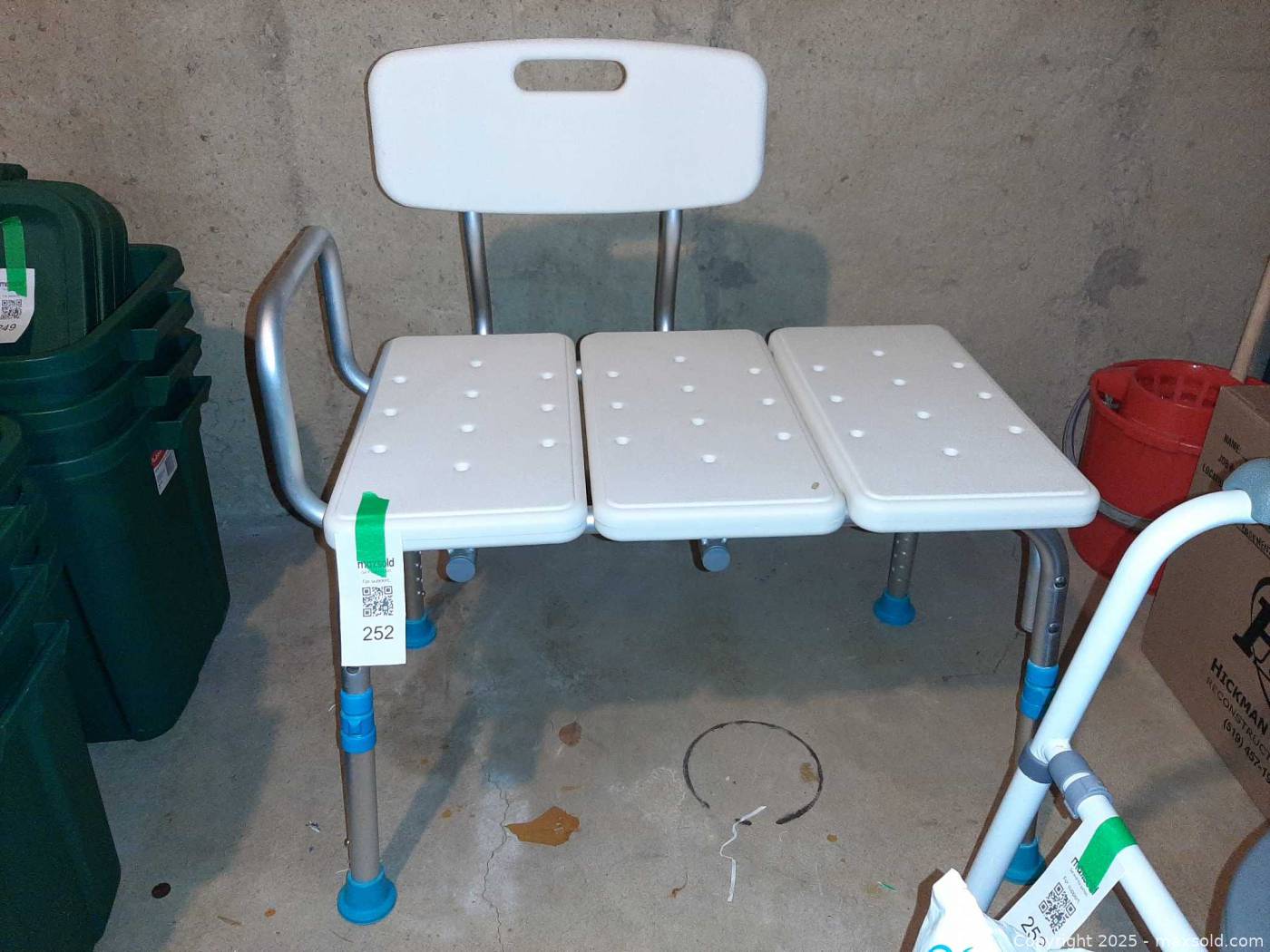AquaSense adjustable bathtub transfer bench | Maxsold
