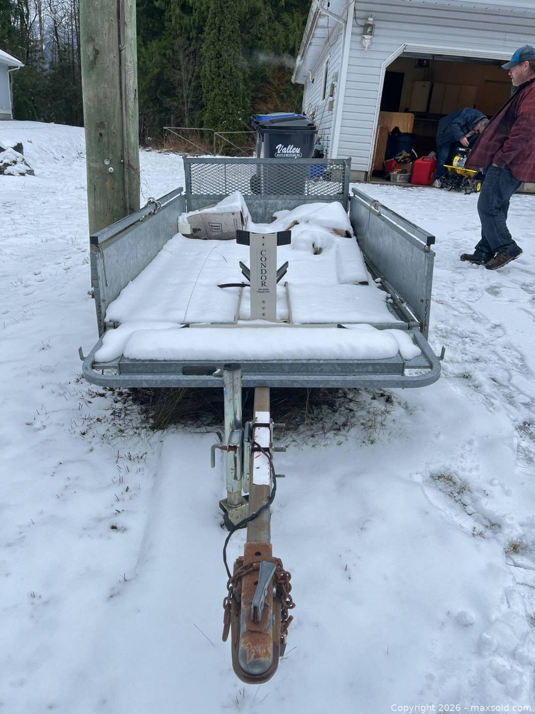 Snowbear utility trailer with Condor wheel chock | Maxsold
