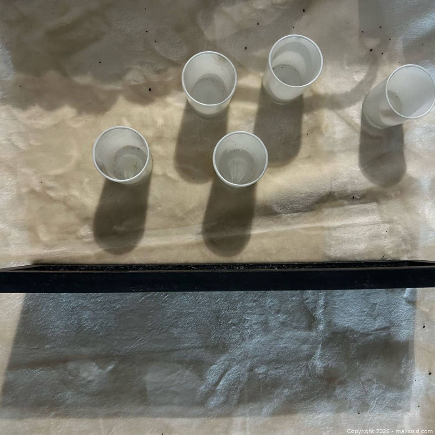 Wooden base with five white tealight holders | Maxsold