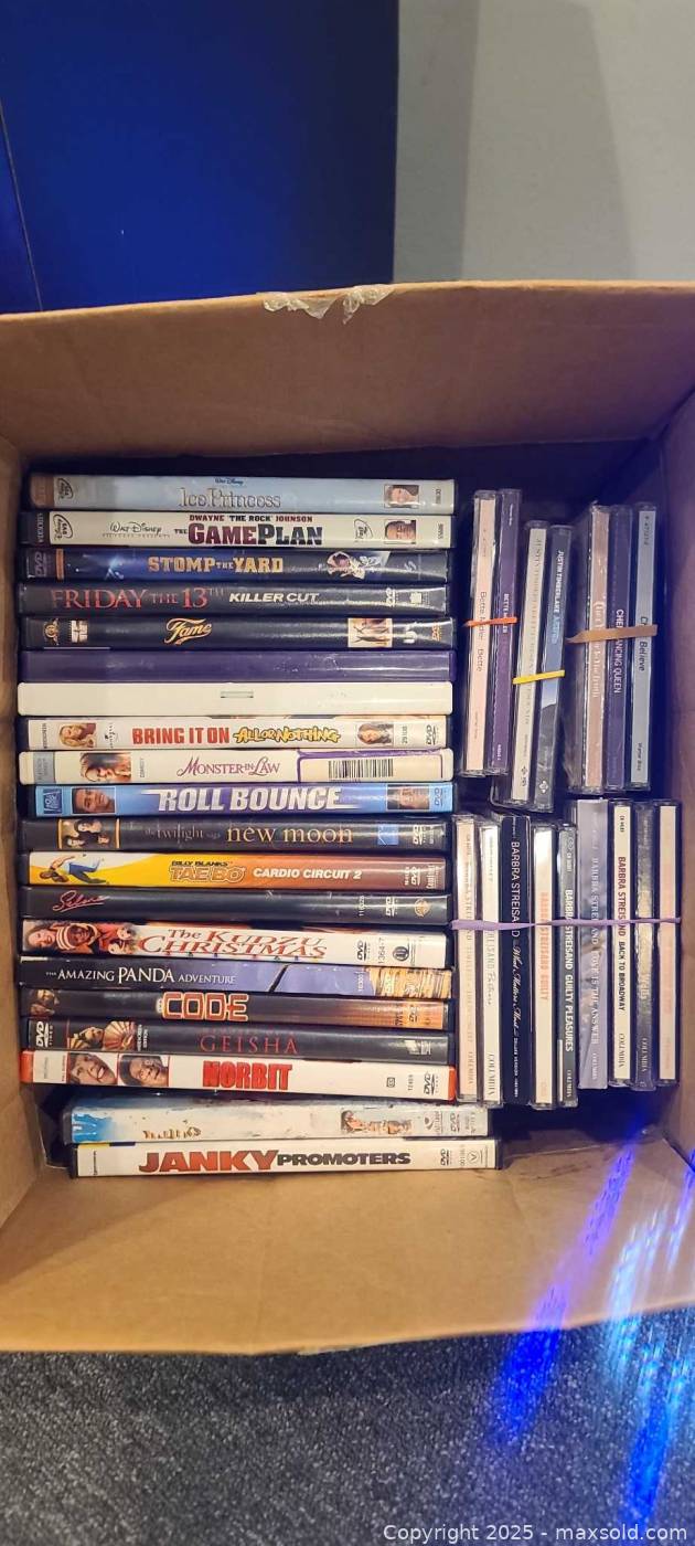 LED OPEN Signs, Monitors, DVDs, CD Cases | Maxsold