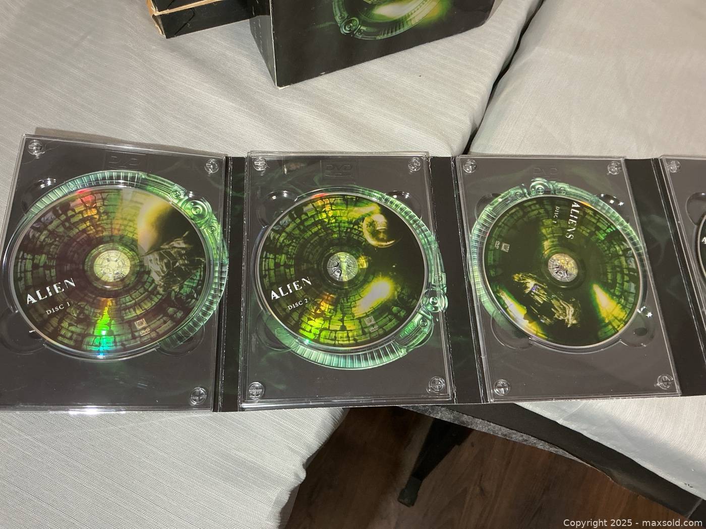 Alien Quadrilogy 9-Disc DVD Set | Maxsold