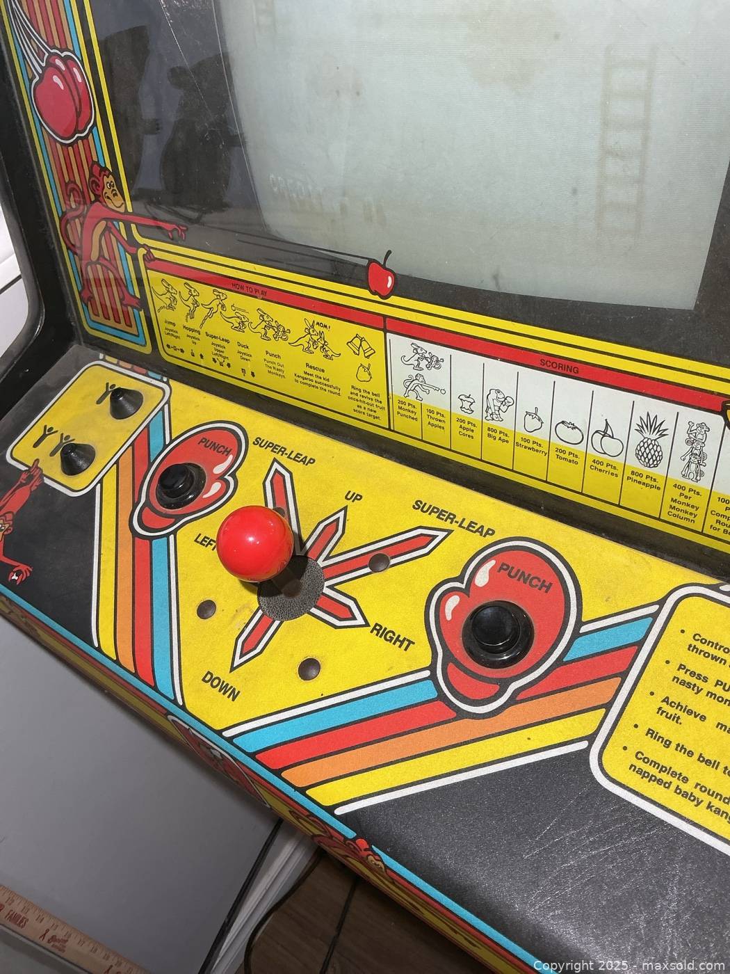 1982 Atari Kangaroo arcade machine | Maxsold