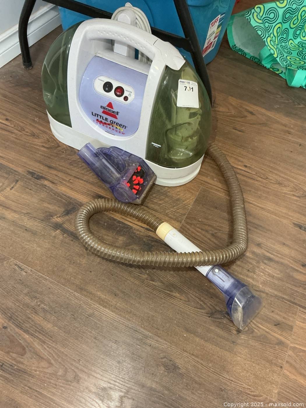 Bissell portable Little Green ProHeat carpet cleaner | Maxsold