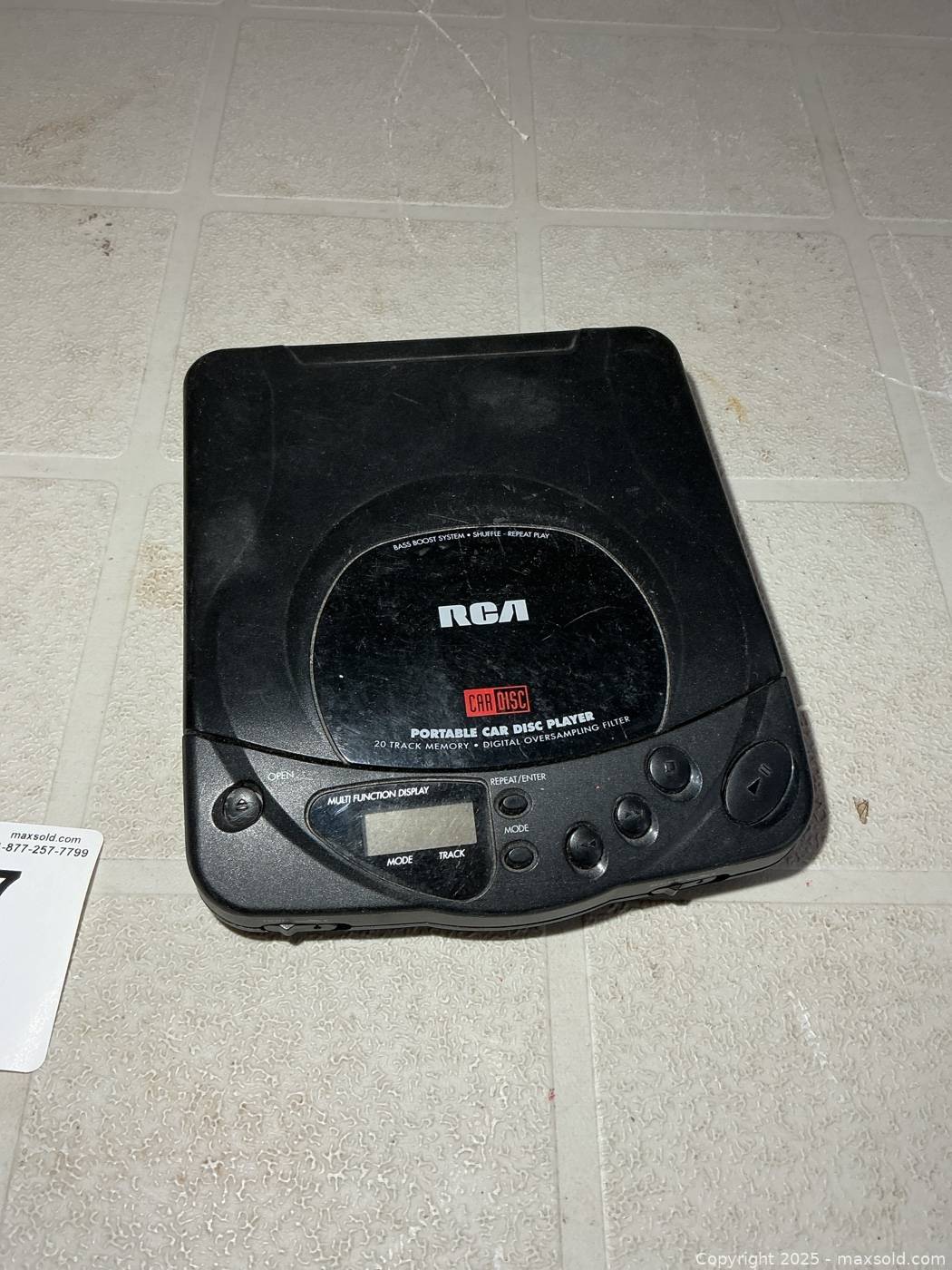 RCA RP-7916A portable CD player | Maxsold