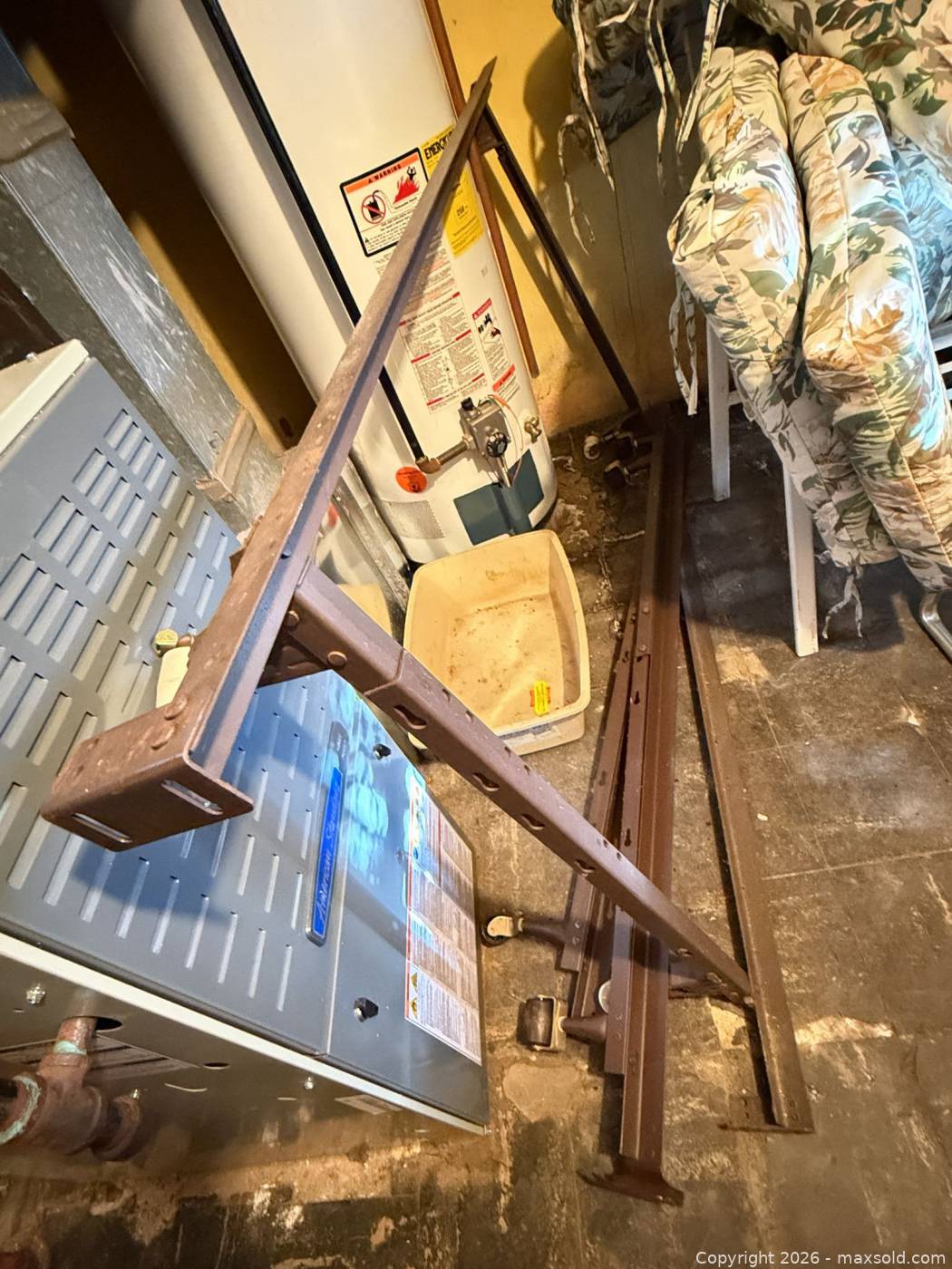 Adjustable steel bed frame support | Maxsold