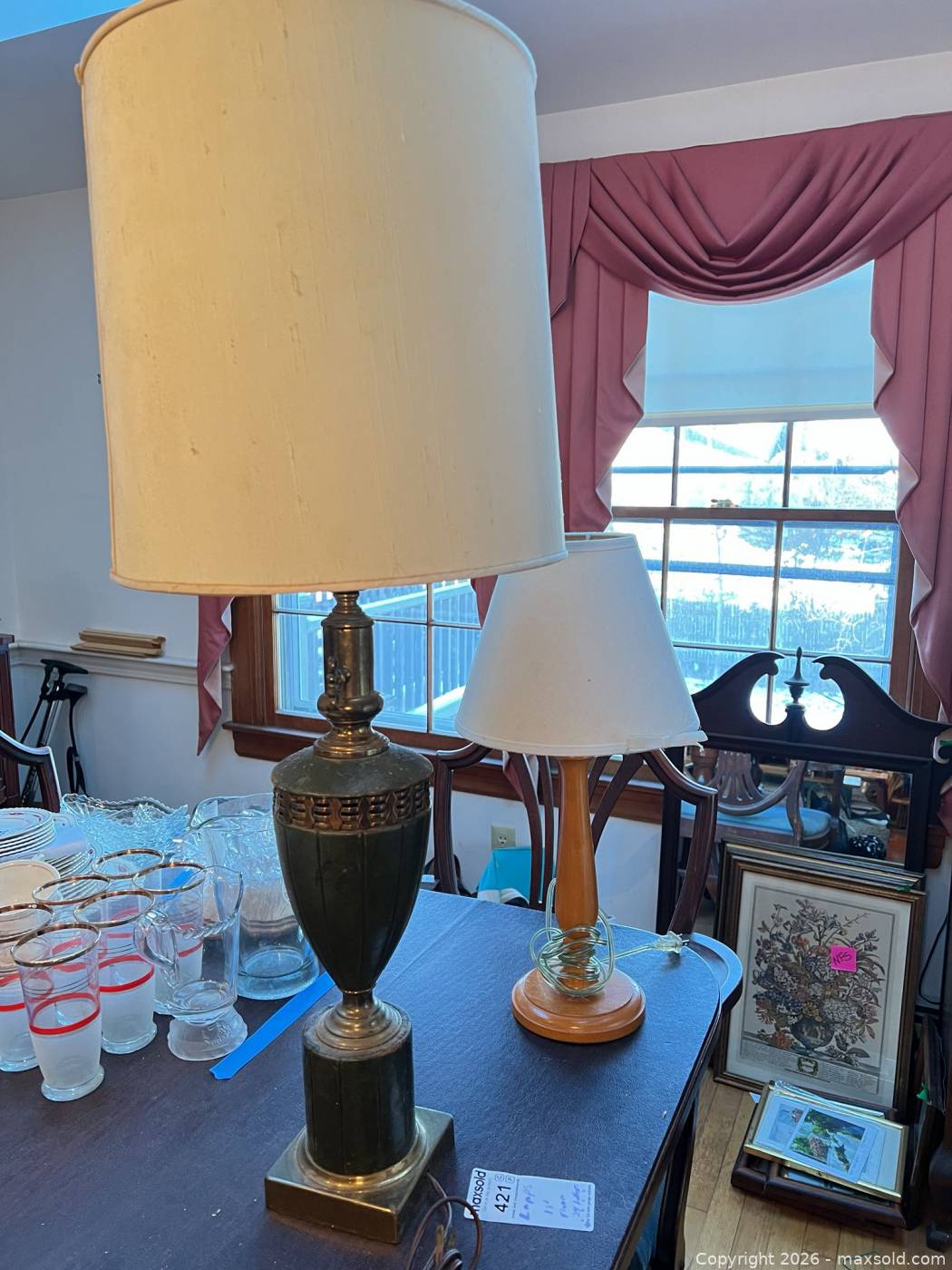 Pair of vintage mid-century style table lamps | Maxsold
