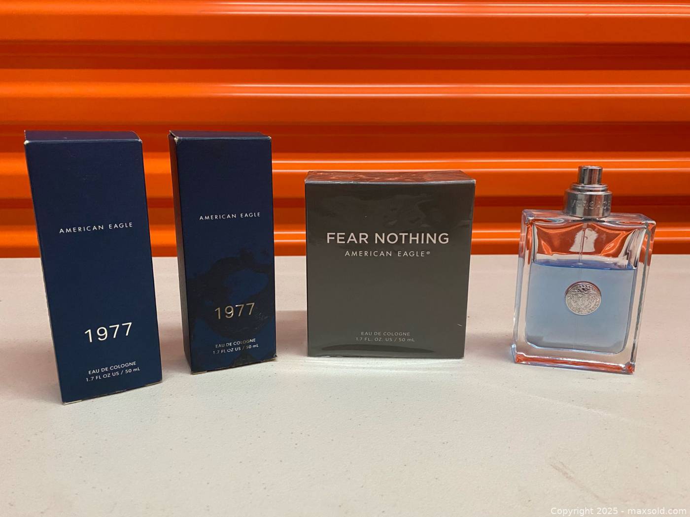 American Eagle Fear Nothing & 1977 colognes with Versace spray | Maxsold