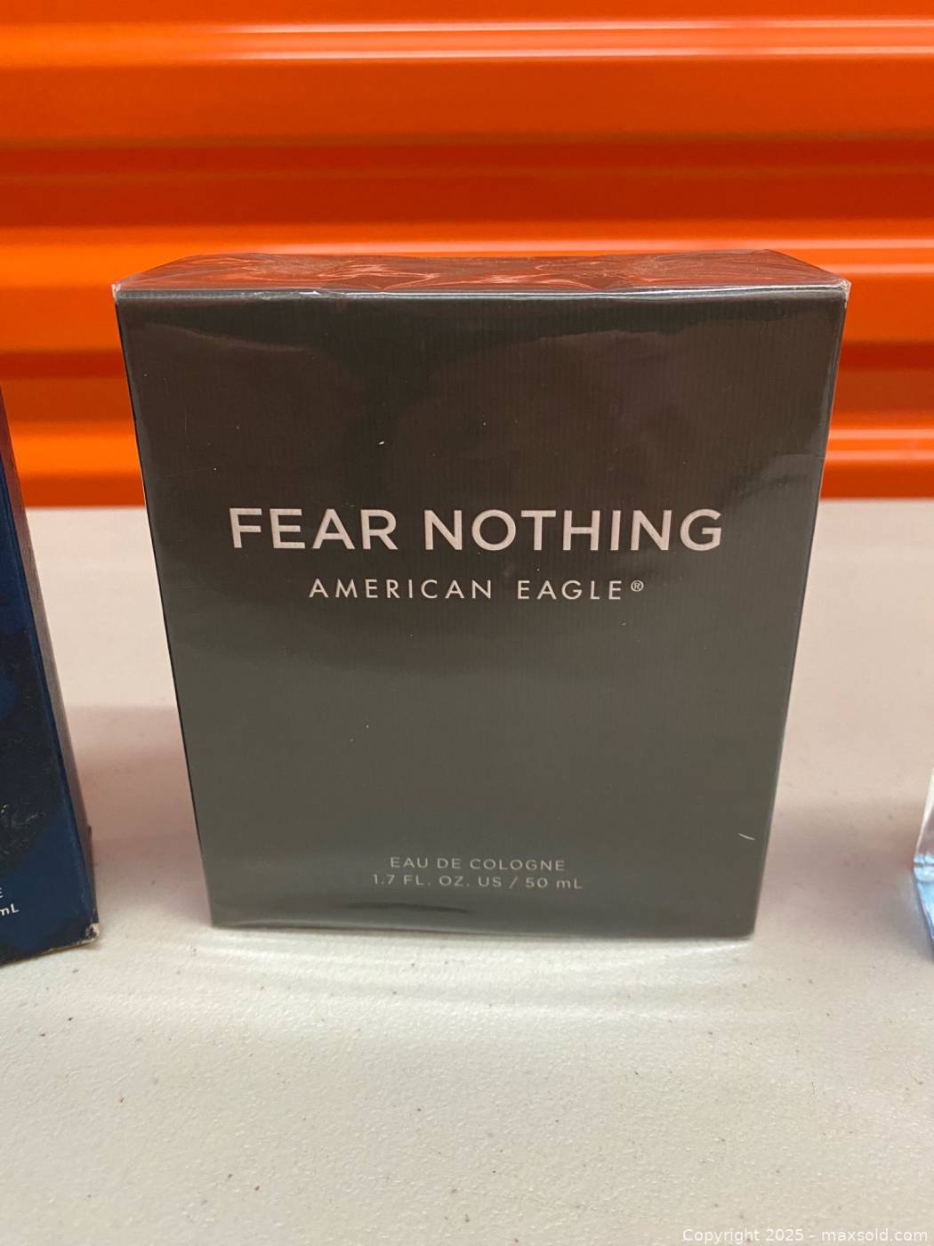 American Eagle Fear Nothing & 1977 colognes with Versace spray | Maxsold
