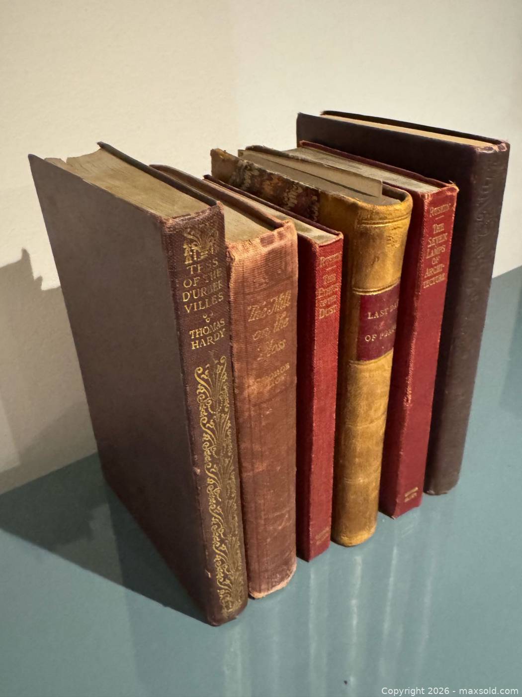 Collection of ~20 Vintage Classic Books | Maxsold