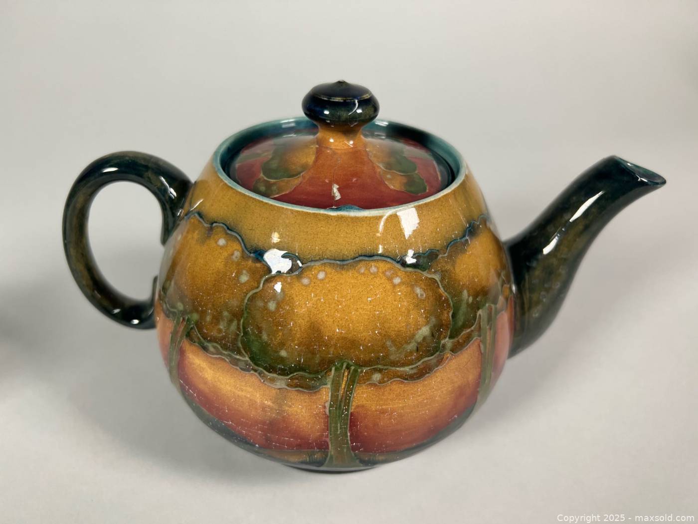 Moorcroft hand-painted 3-piece tea set | Maxsold
