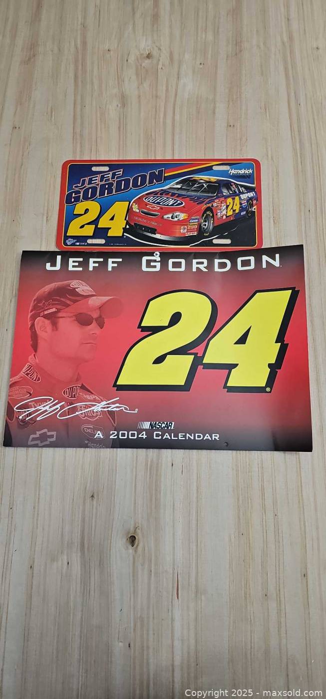 Jeff Gordon #24 2004 calendar and metal license plate sign | Maxsold