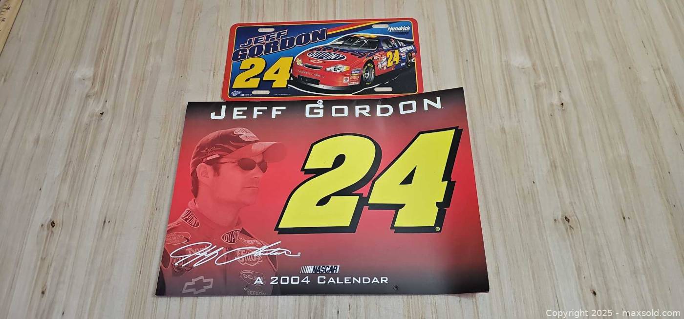 Jeff Gordon #24 2004 calendar and metal license plate sign | Maxsold