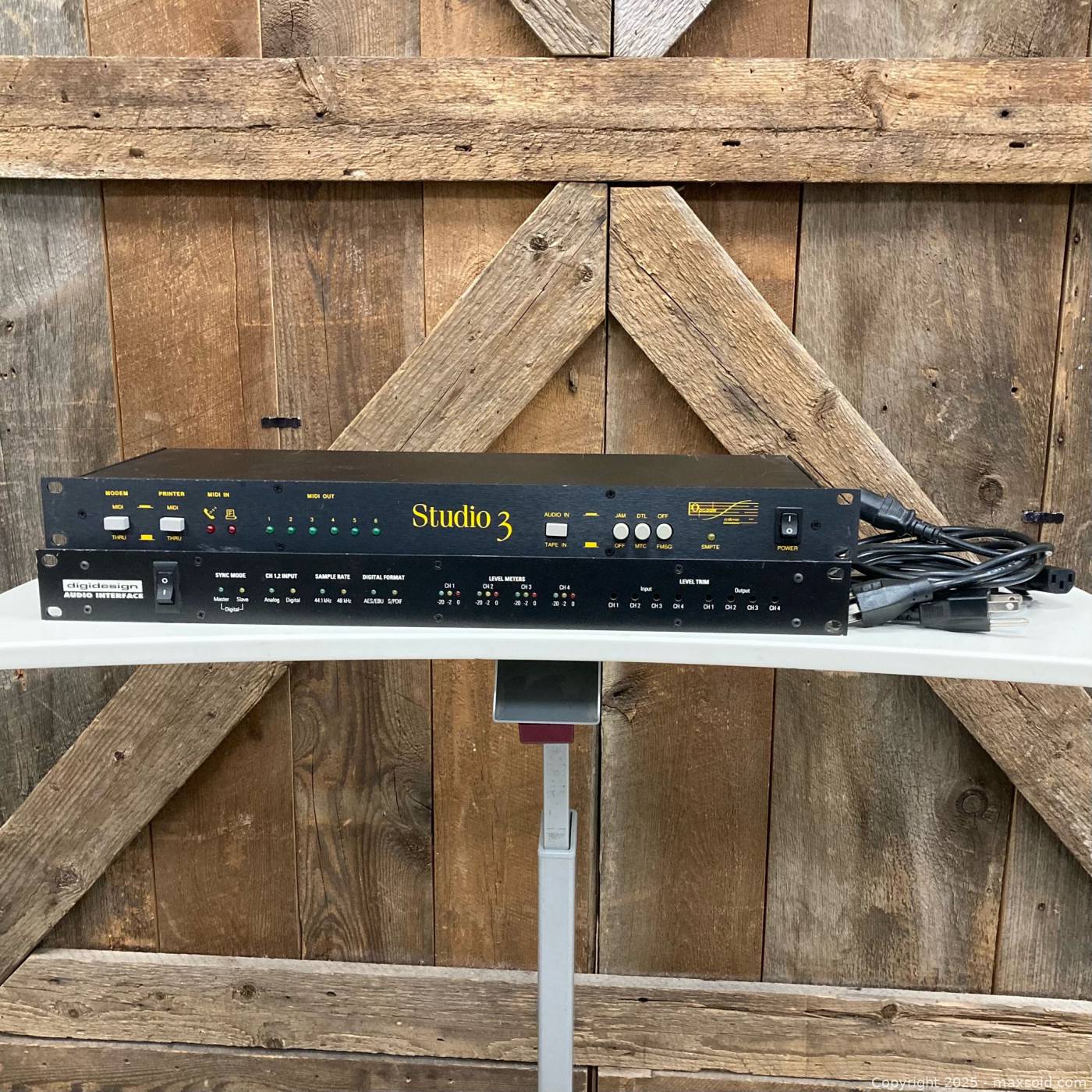 Digidesign Quad Audio Interface & Opcode Studio 3 | Maxsold