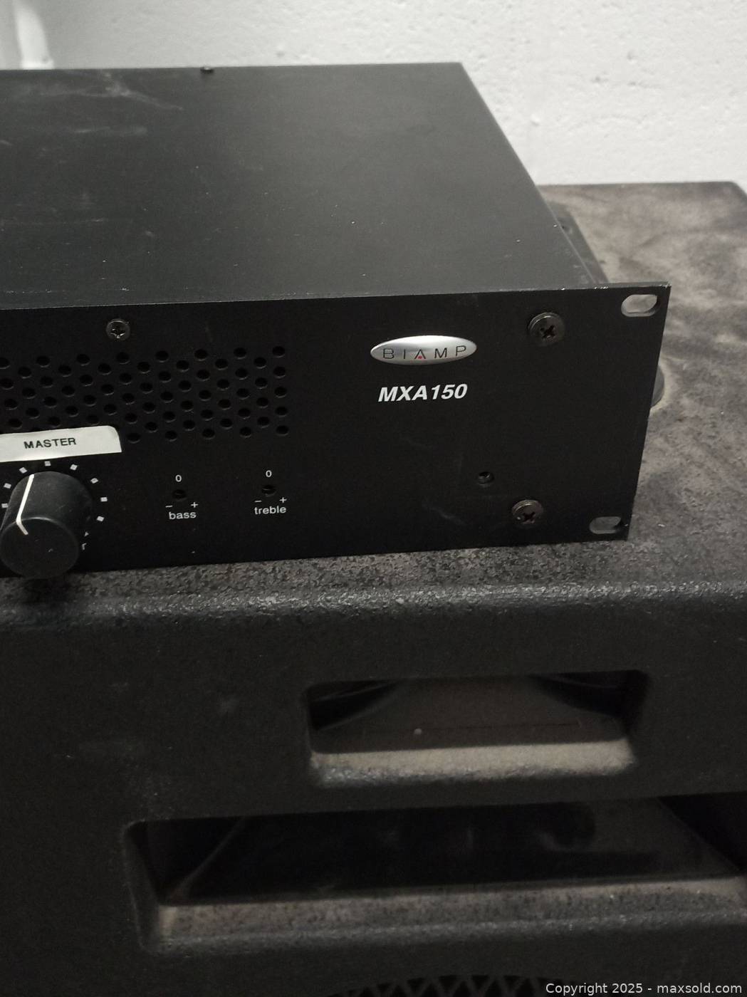 Biamp MXA150 amplifier with two Klipsch speakers | Maxsold