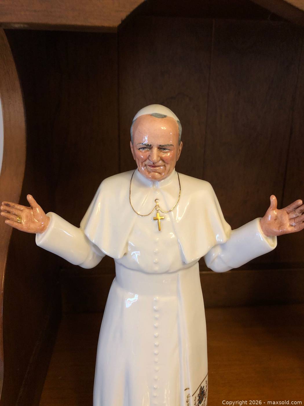 Royal Doulton HN2888 Pope John Paul II Figurine | Maxsold