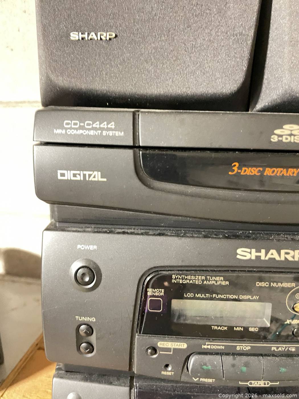Sharp CD-C444 mini stereo with media | Maxsold