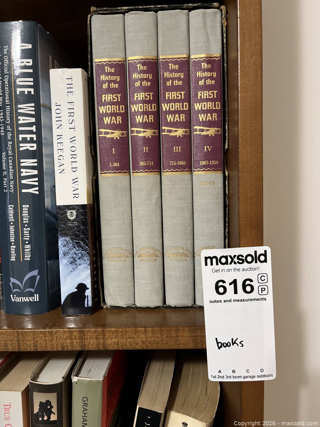 Lot of approx. 30 military history books | Maxsold