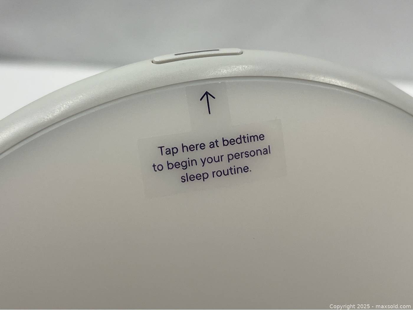 Hatch Restore Smart Sleep Assistant | Maxsold