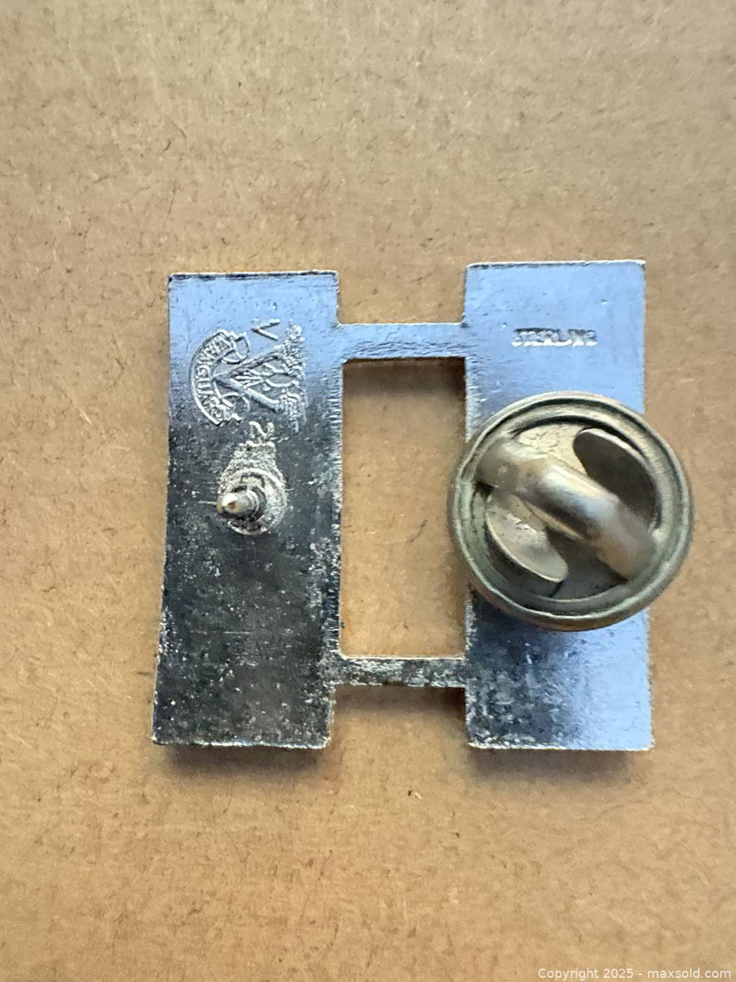 Vanguard sterling silver WWII captain rank bars 29.5g | Maxsold