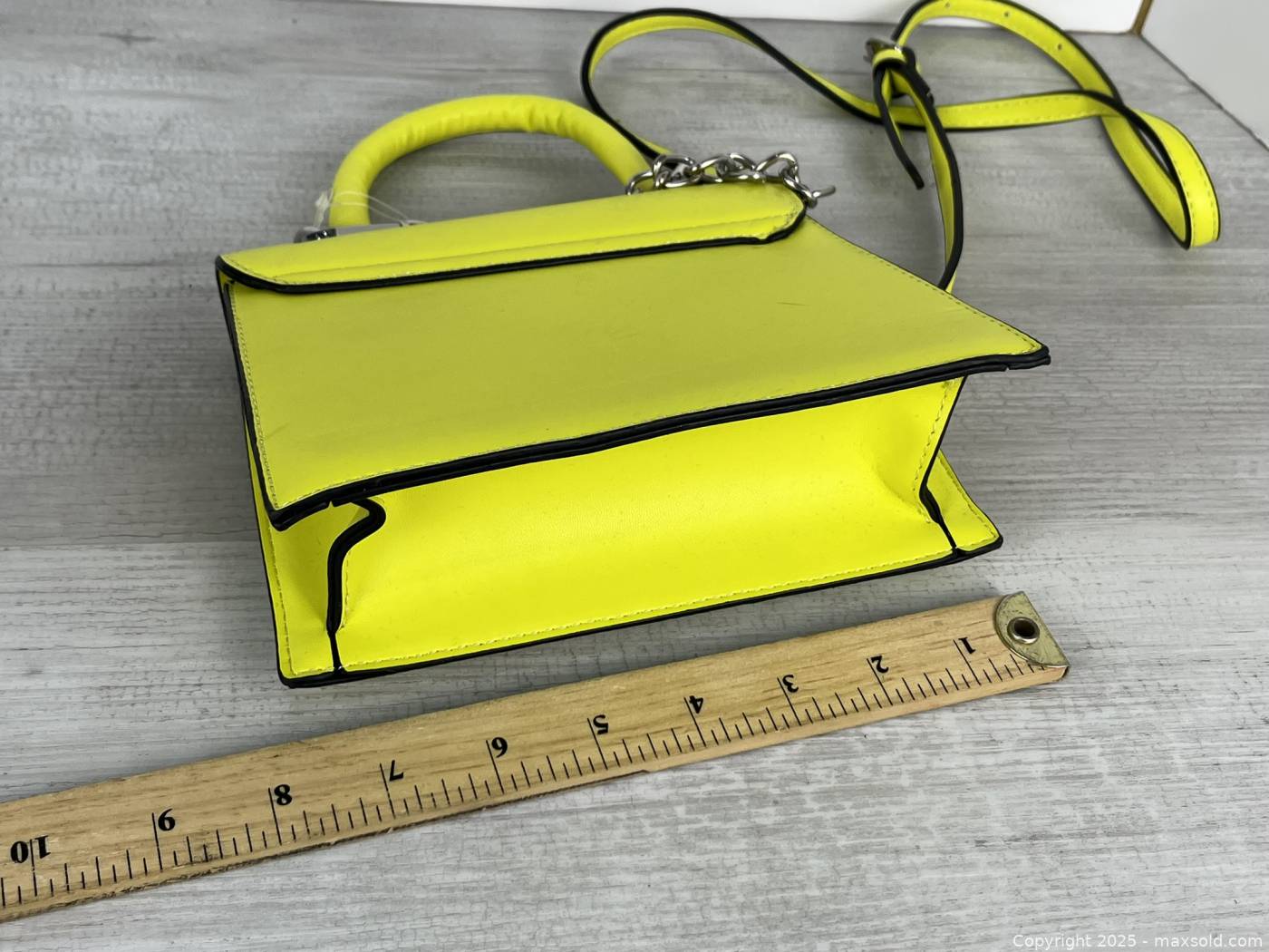 Call It Spring neon yellow handbag | Maxsold