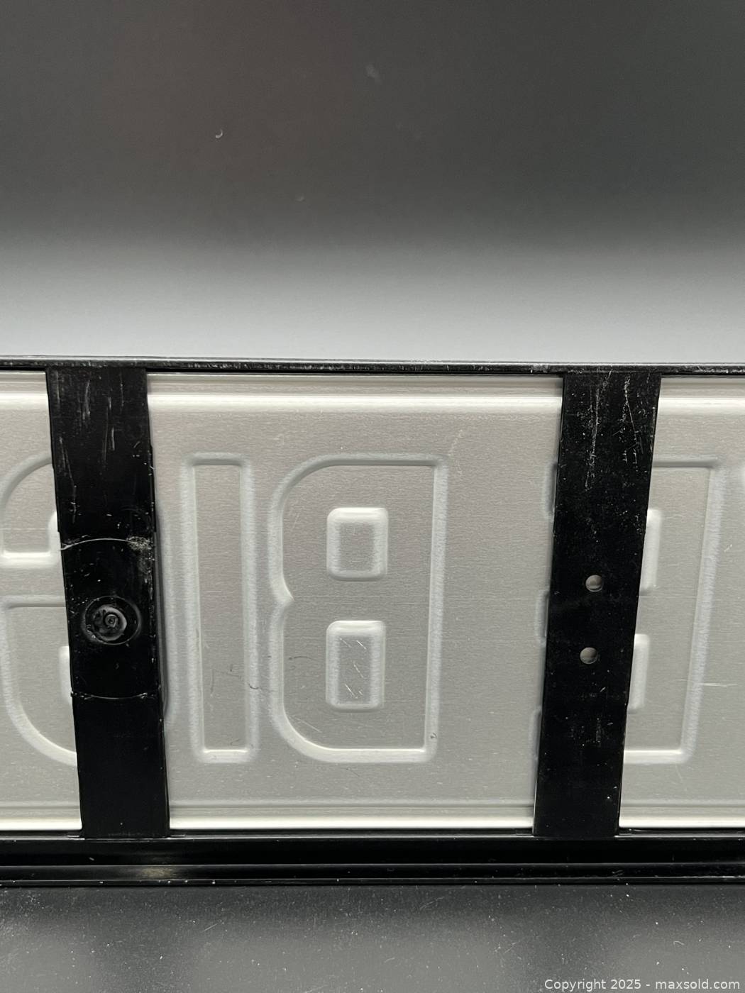 “Ye Big Eejit” novelty Irish license plate | Maxsold