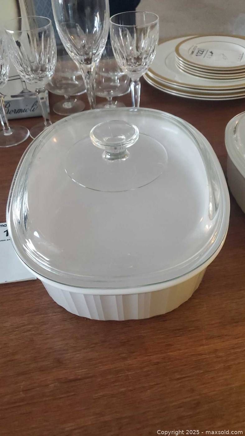 Pyrex Bowls & CorningWare Casseroles | Maxsold