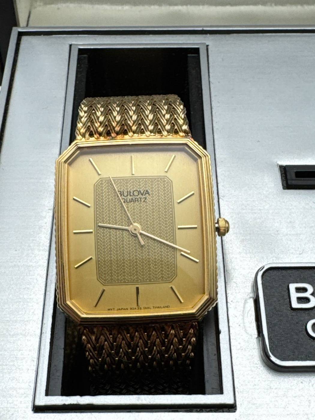 Bulova quartz gold-tone rectangular watch | Maxsold