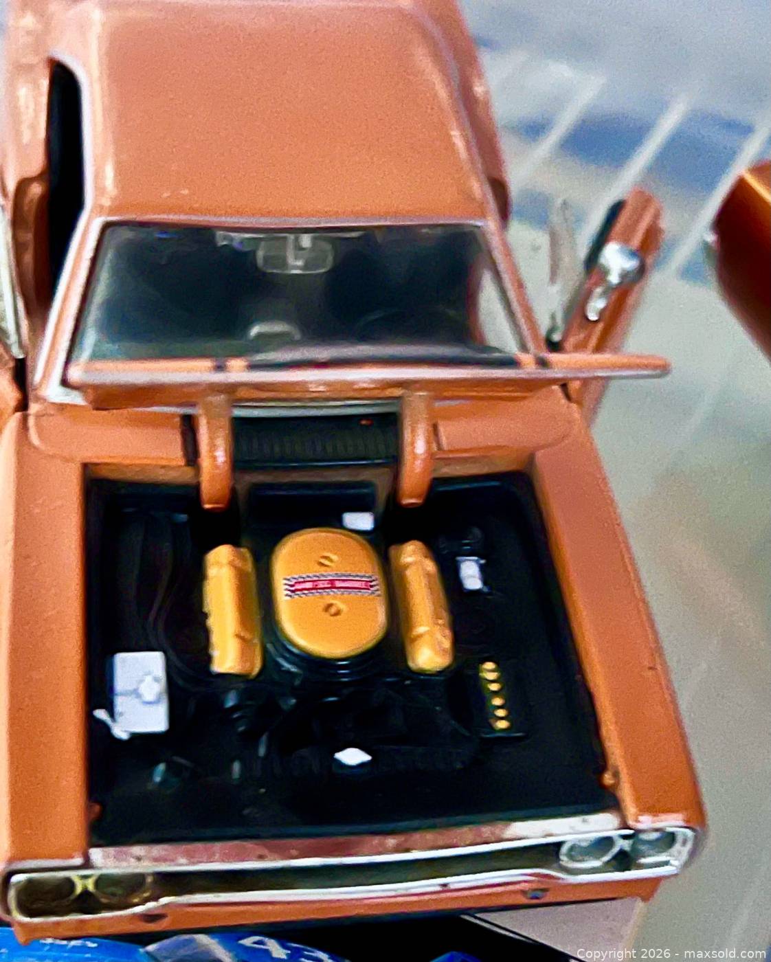 1:24 1970 Plymouth Road Runner & GTX Diecast Cars With Mopar Magazines ...