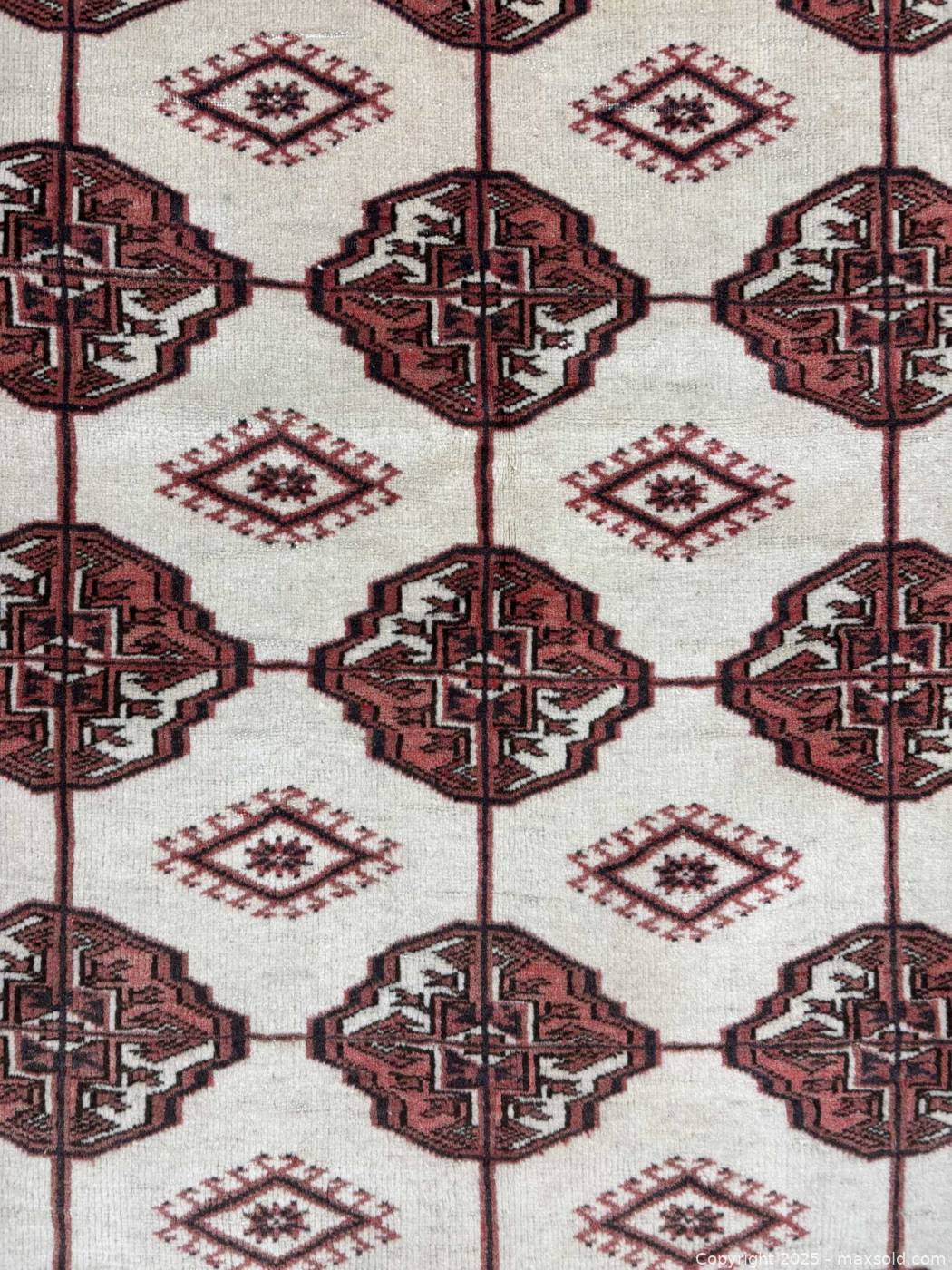 Torkaman wool rug 163 x 117 cm | Maxsold