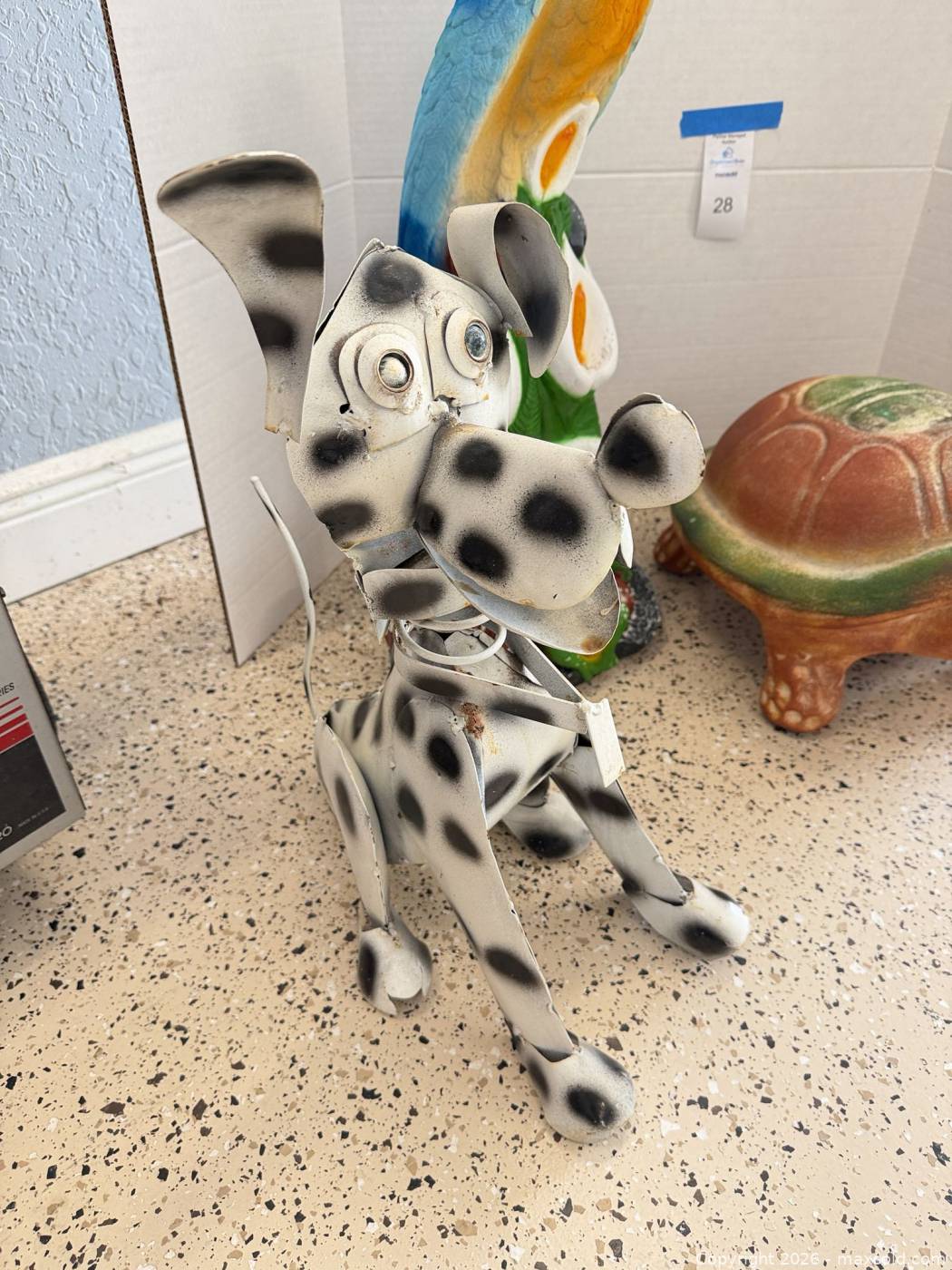 Garden and home statues dog parrot turtle | Maxsold