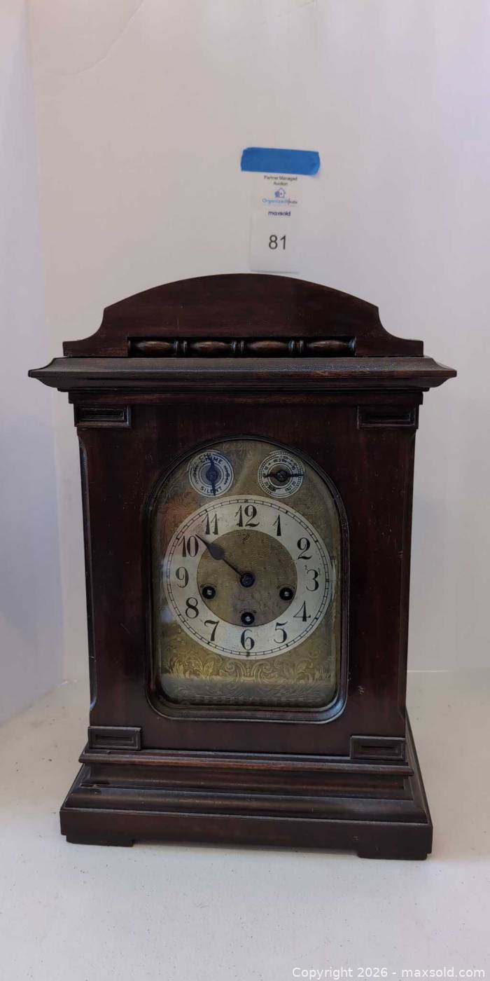Wood Mantel Clock with Pendulum & Key | Maxsold