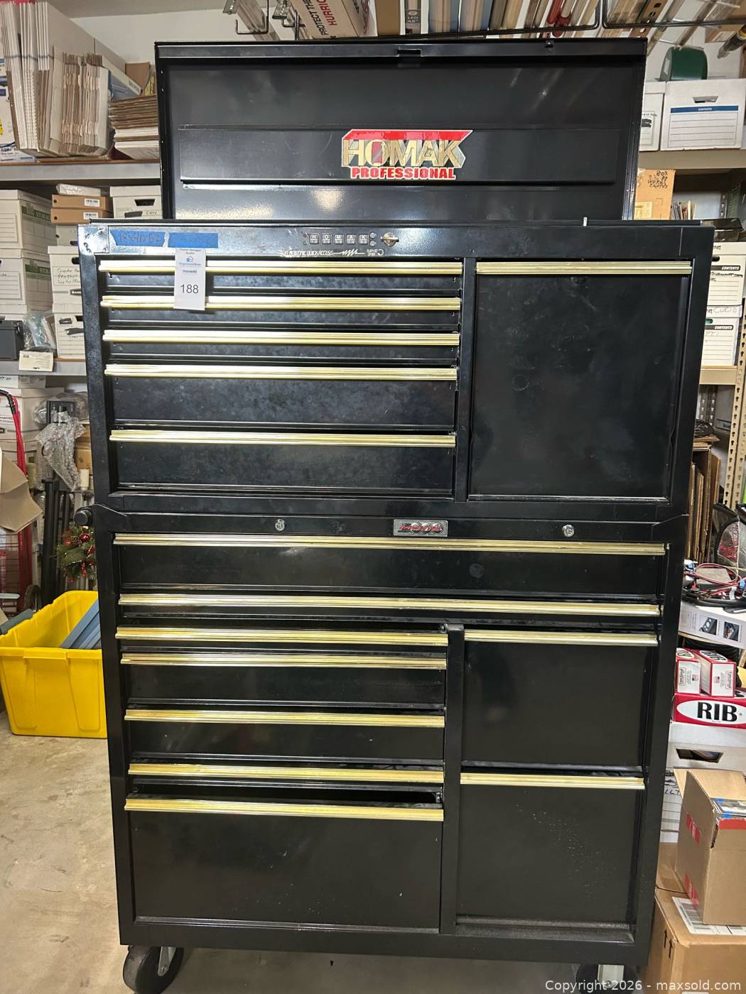Homak 2-piece rolling tool chest and cabinet | Maxsold