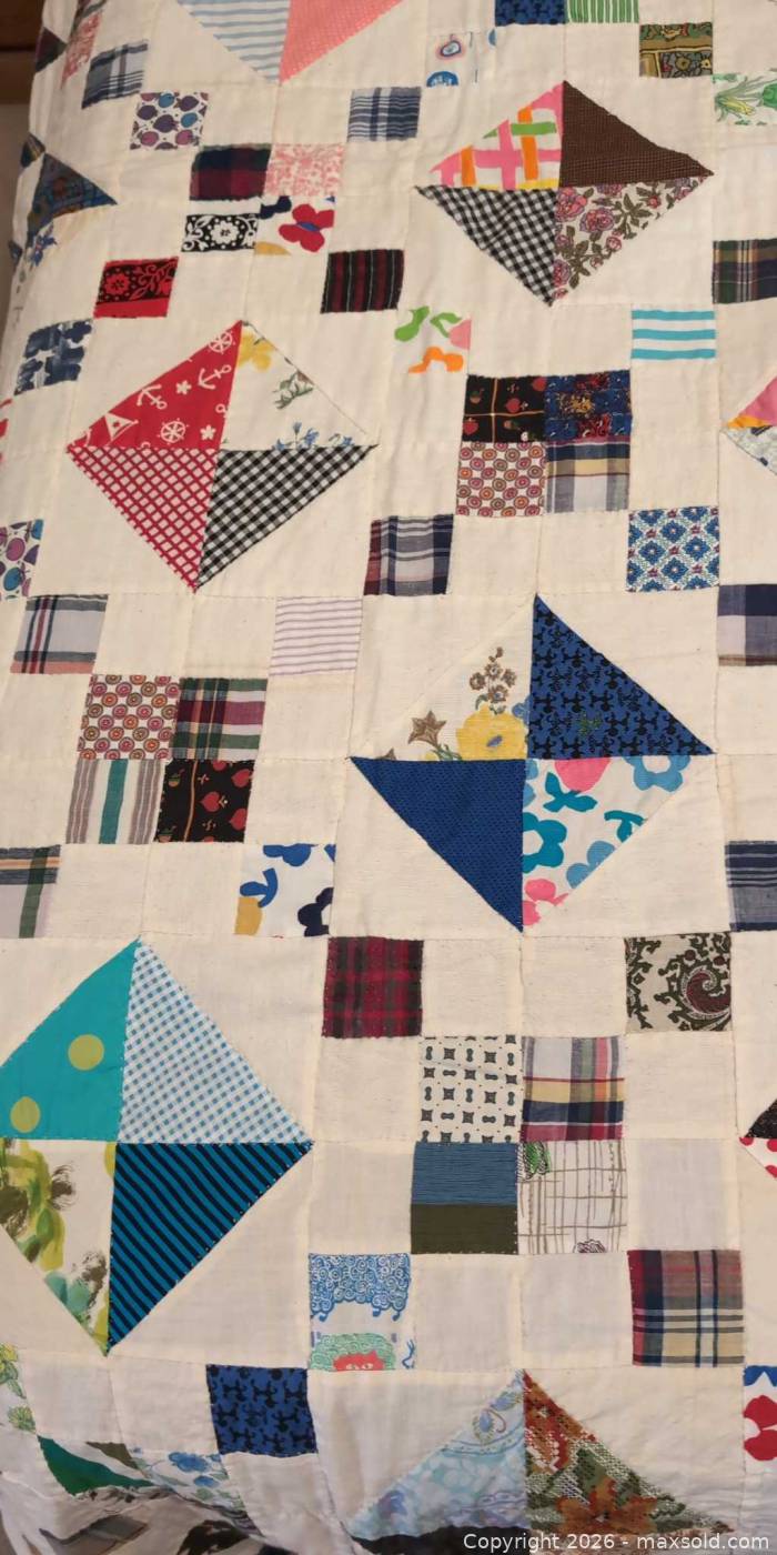 Vintage Handmade Patchwork Quilt | Maxsold
