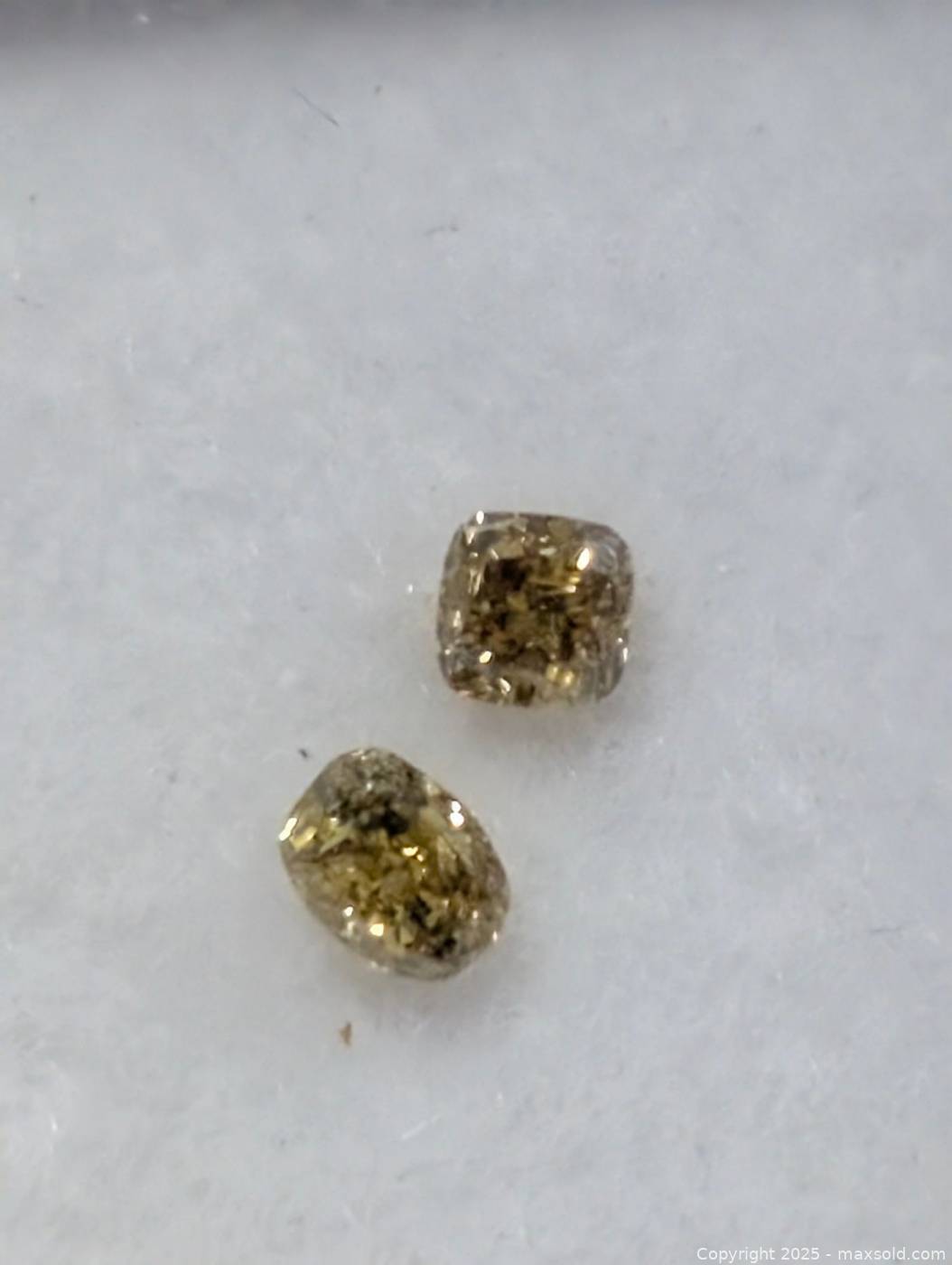 Genuine Fancy Color Diamonds 0.20ct | Maxsold