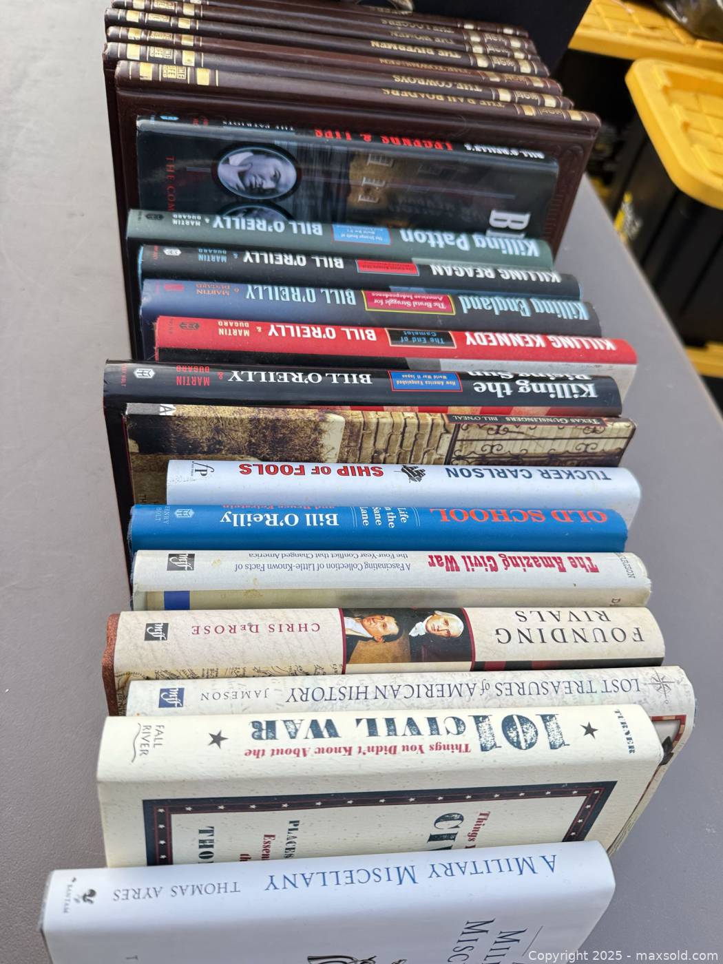 17 English-language hardcover books | Maxsold