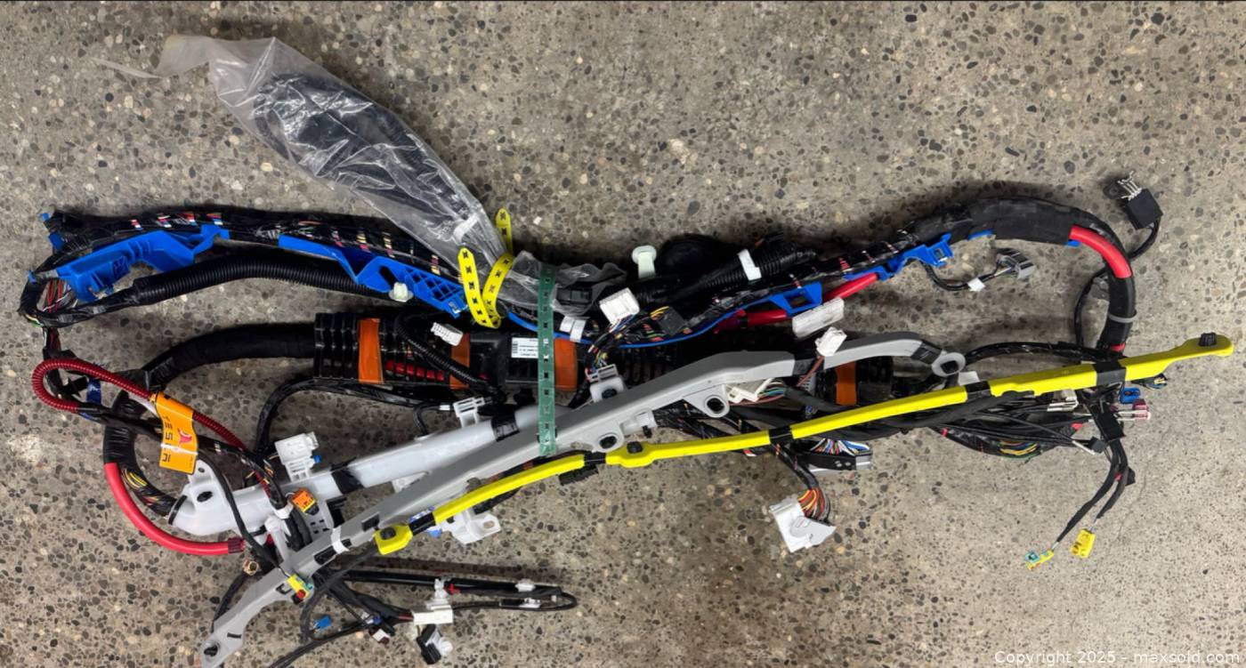 Tesla Model Y body wiring harness | Maxsold