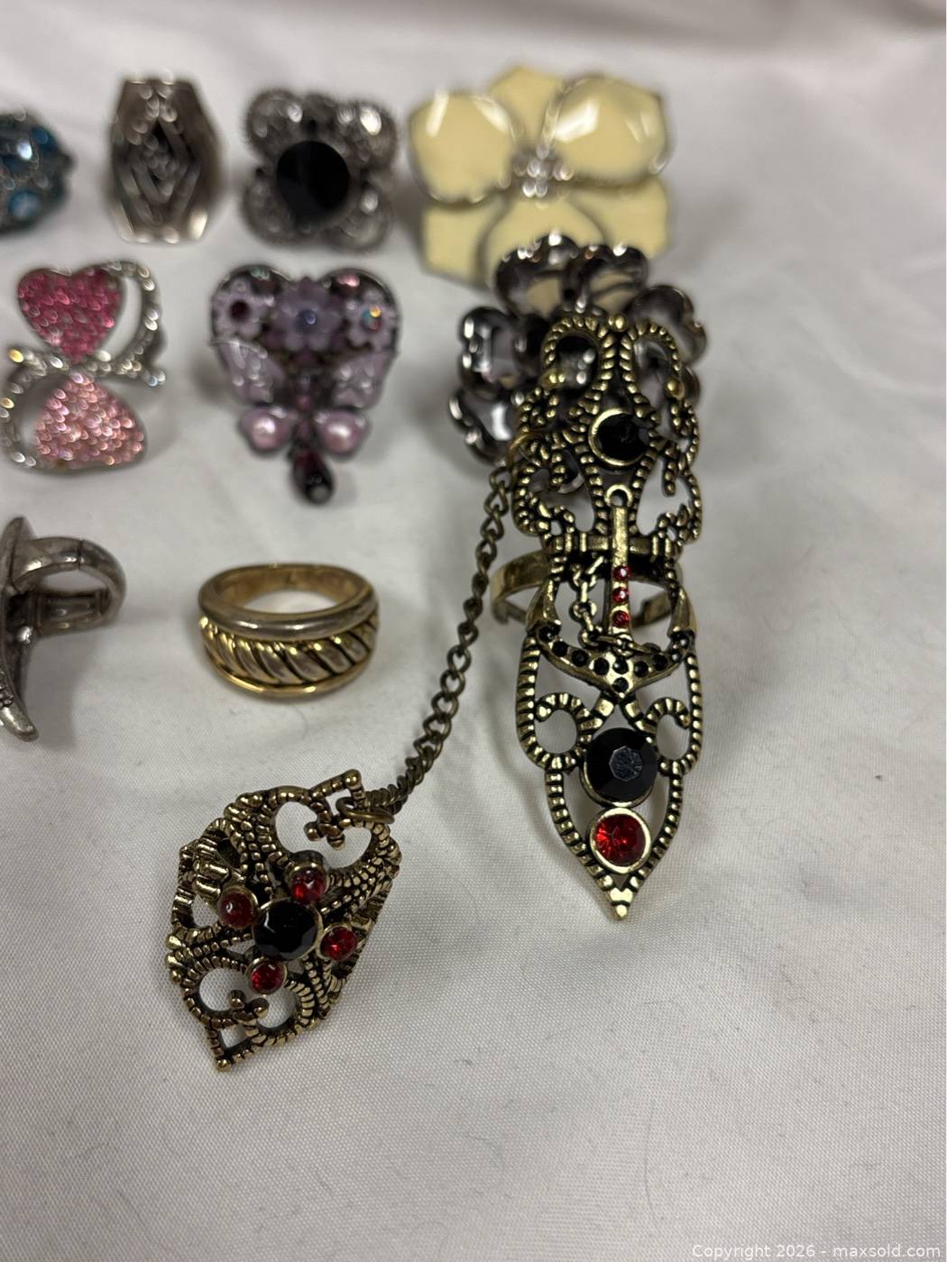 30 piece fantasy costume ring assortment | Maxsold