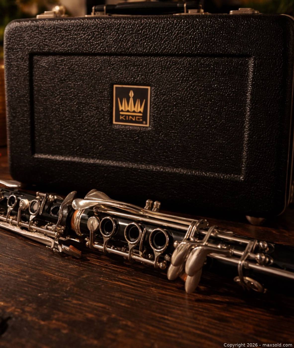 Vintage King clarinet with case and accessories | Maxsold