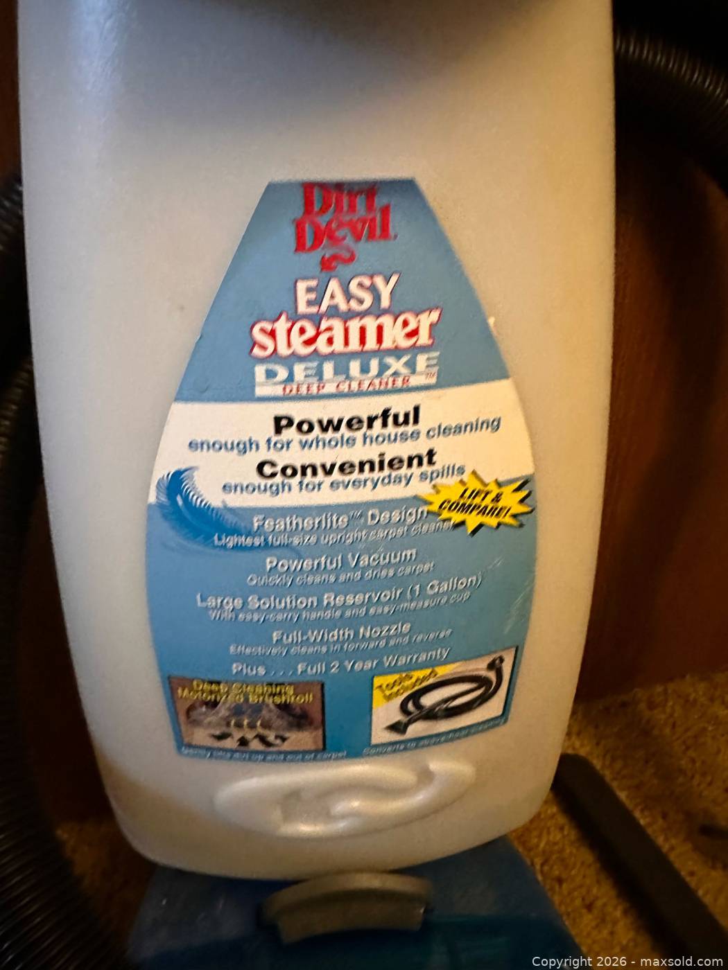 Dirt Devil Easy Steamer Deluxe cleaner | Maxsold