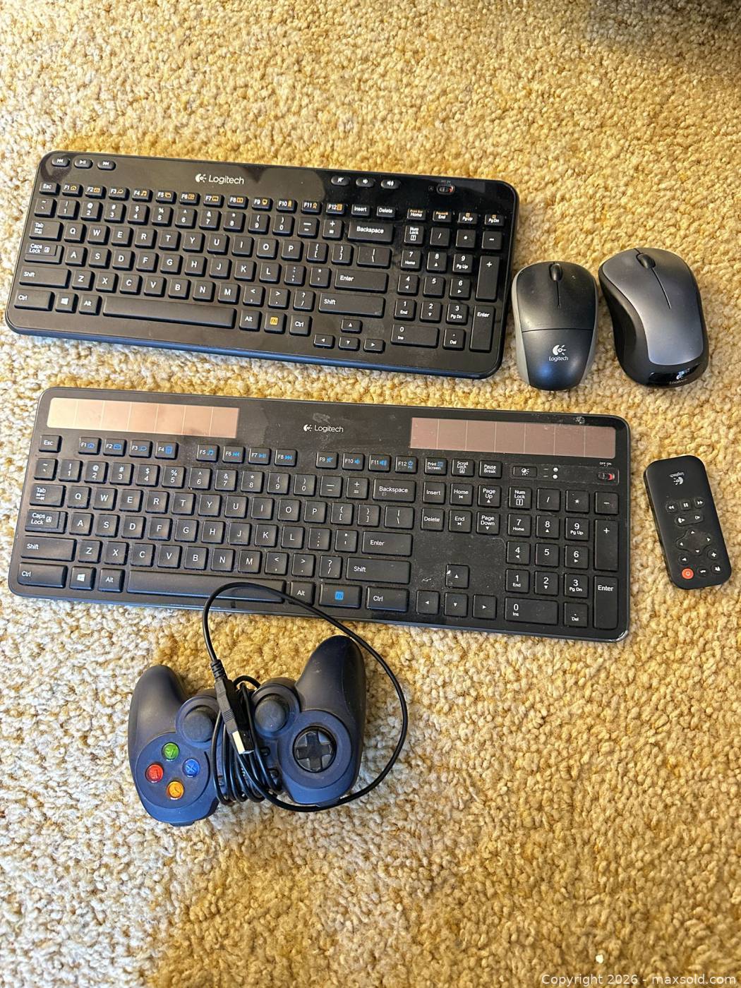 Logitech F310 gamepad, two wireless keyboards, two wireless mice ...