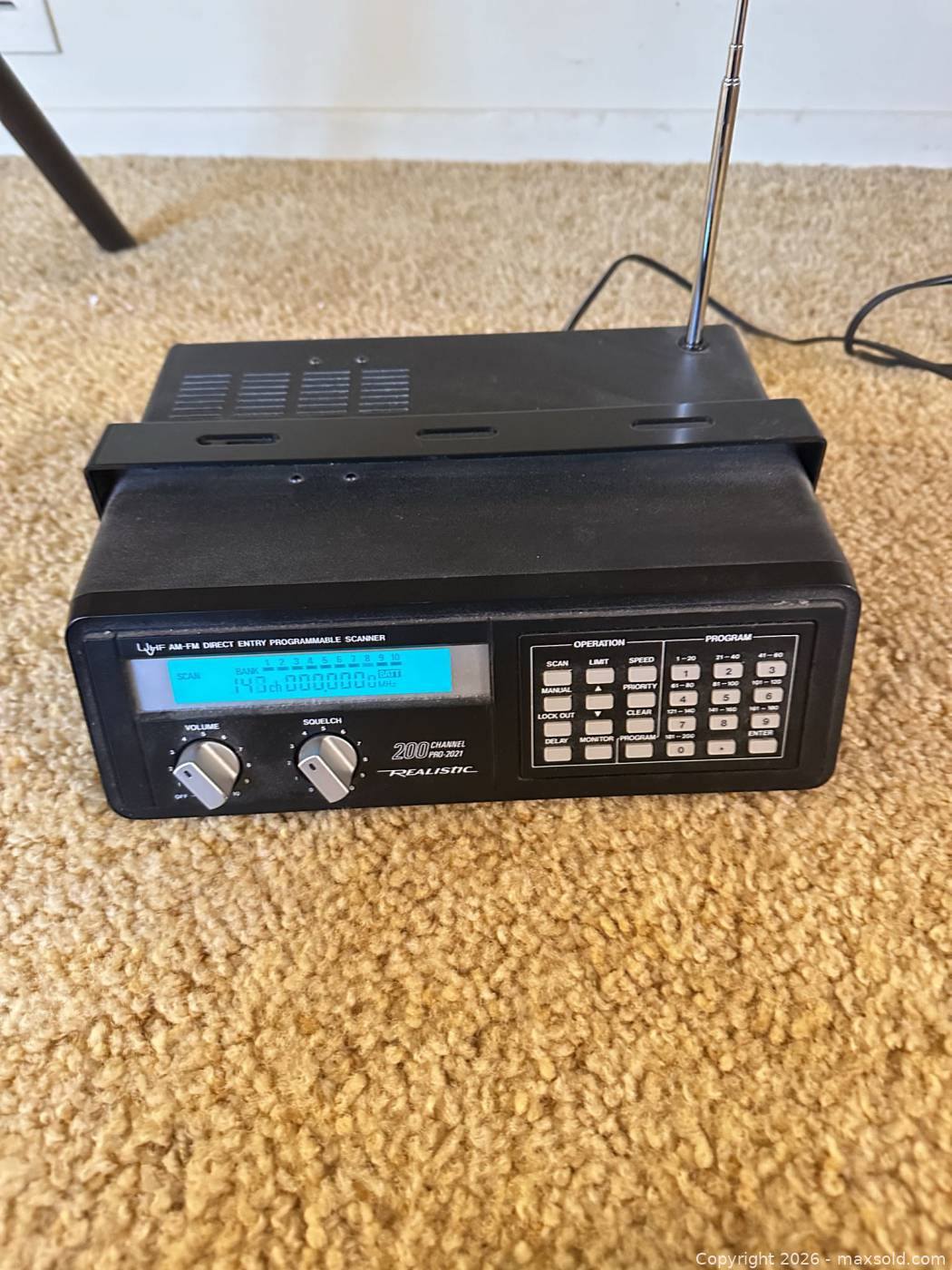 Realistic PRO-2021 200-Channel Scanner | Maxsold