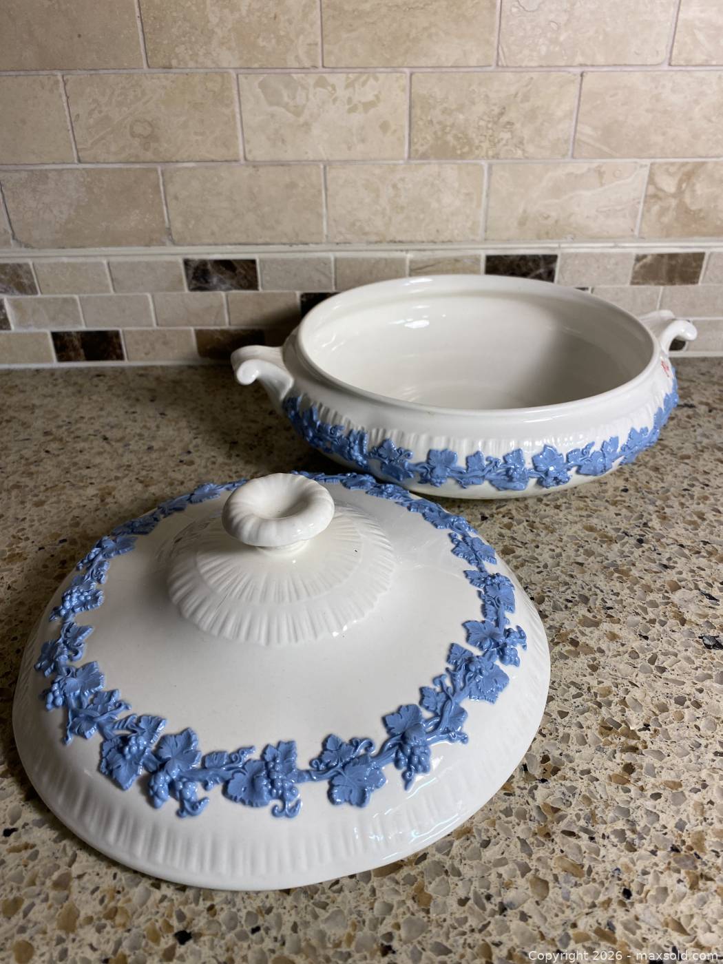 Wedgwood Queensware Lavender Covered Vegetable Dish | Maxsold