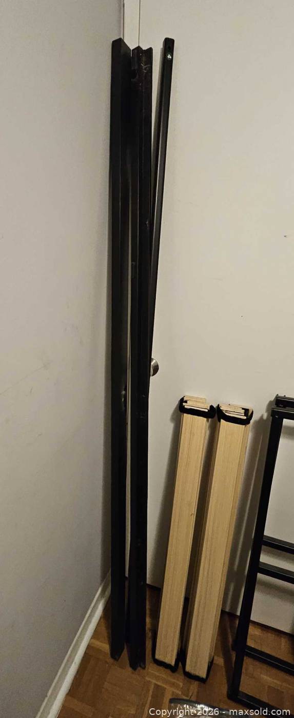 Twin metal bed frame with wood slats | Maxsold