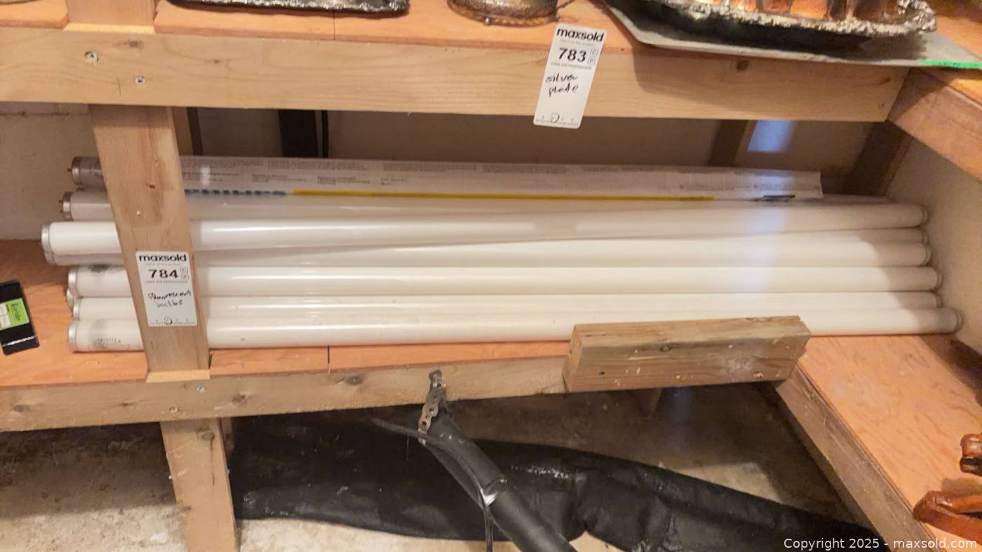 46 inch fluorescent tube light bulbs | Maxsold
