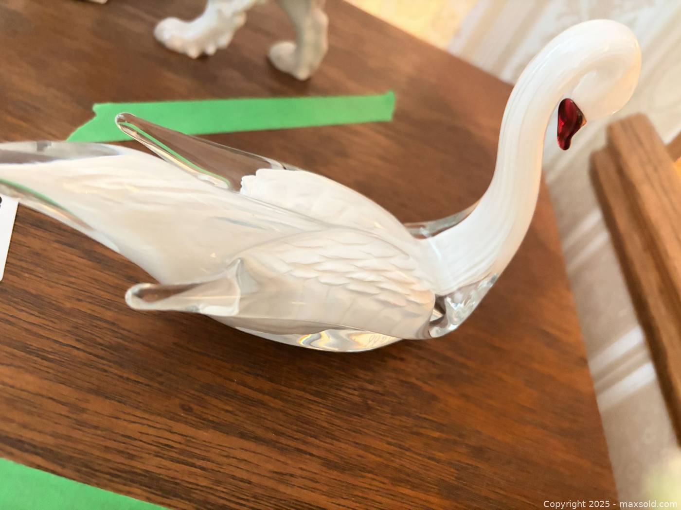 Marcolin Sweden art glass swan | Maxsold