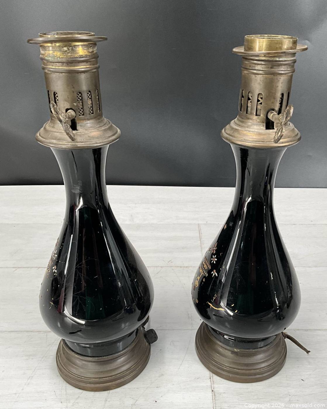Antique Onyx Glass Lamps Pair | Maxsold