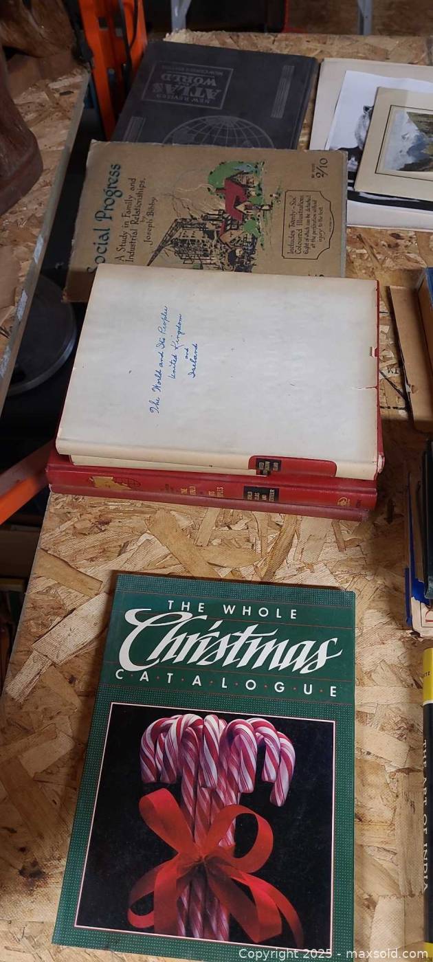 Vintage books, magazines and pamphlets lot | Maxsold